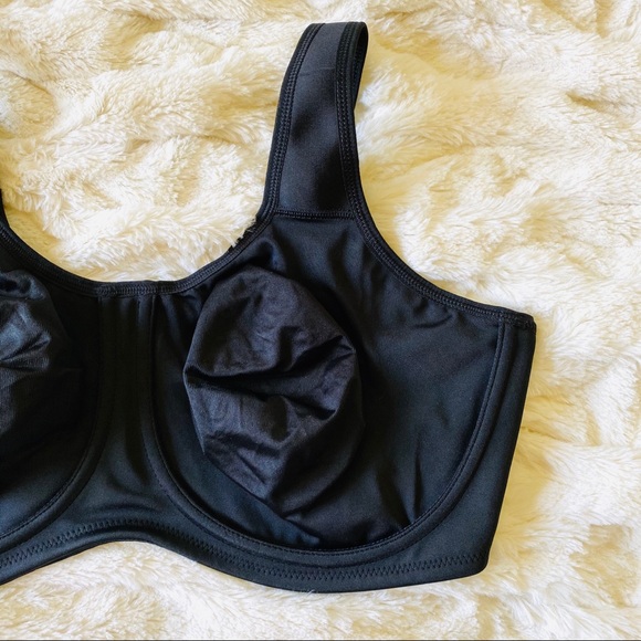 Wacoal | Intimates & Sleepwear | 34dd Wacoal Sport Underwire Bra Black ...